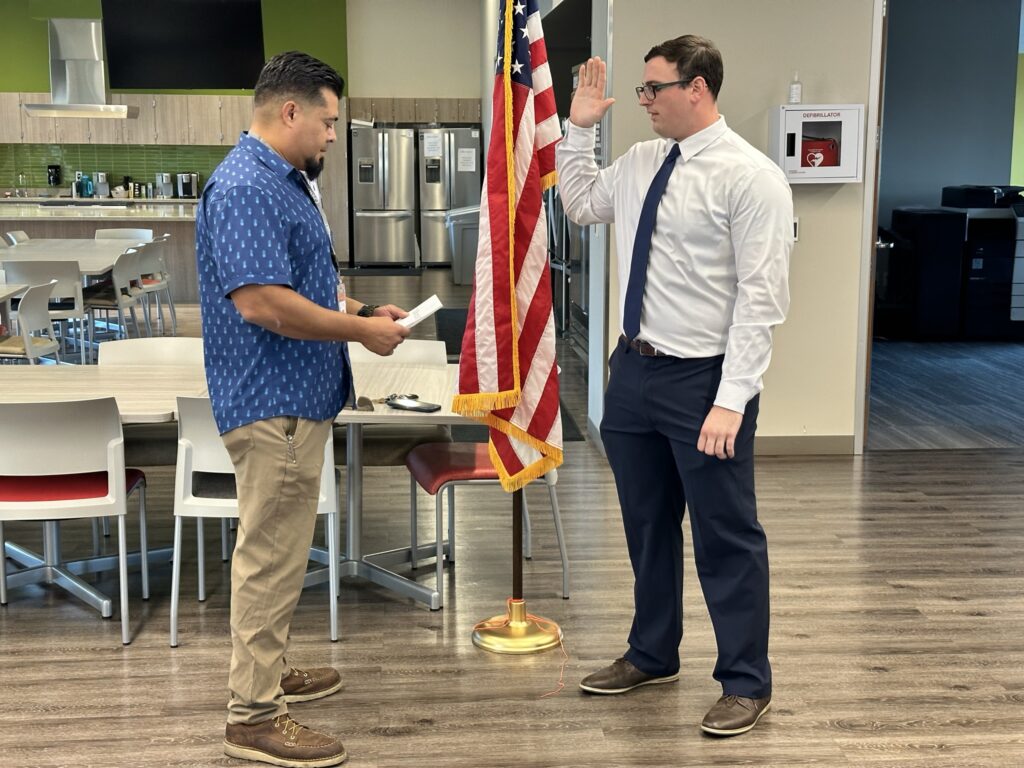 CHSU-COM Medical Student Commissioned into Navy